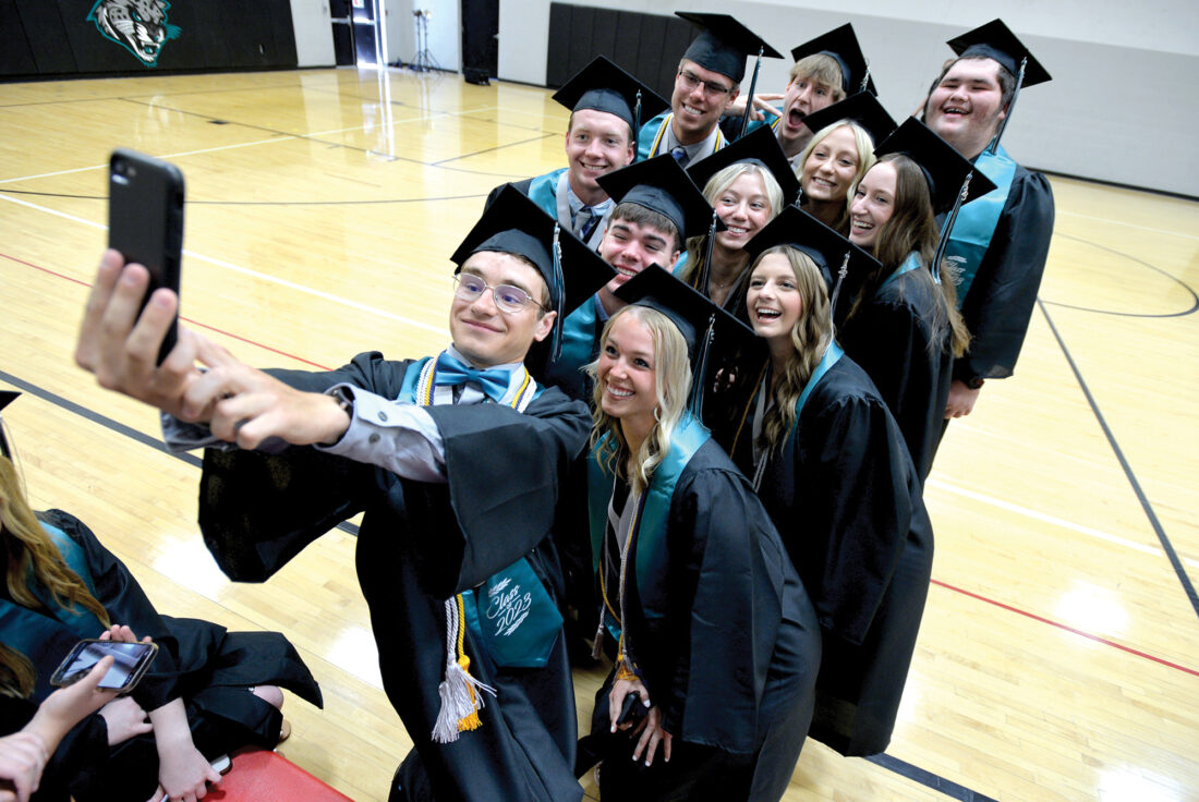 SEV graduates prepare to walk their own path | News, Sports, Jobs ...